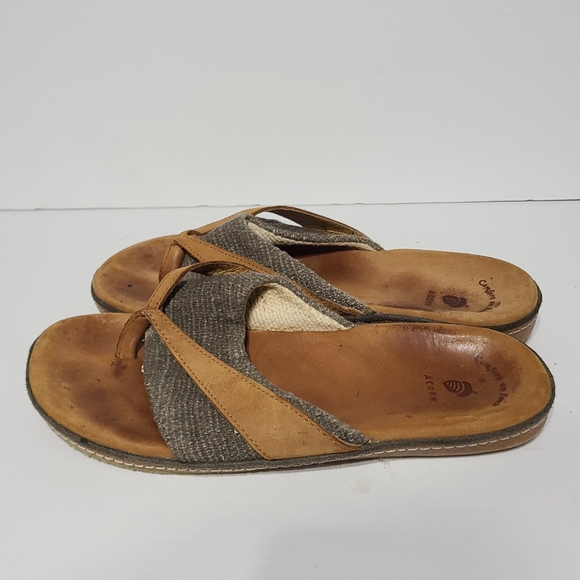 Acorn | Shoes | B42 Acorn Brown Leather Lite Thong Sandals Flip Flop Sz ...